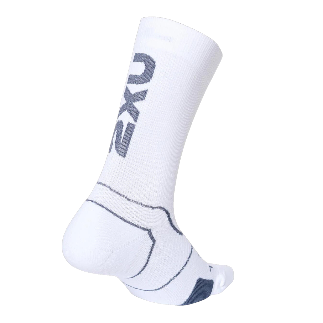 Buy Lightweight 2XU Vectr Cushion Crew Socks | Aid Station