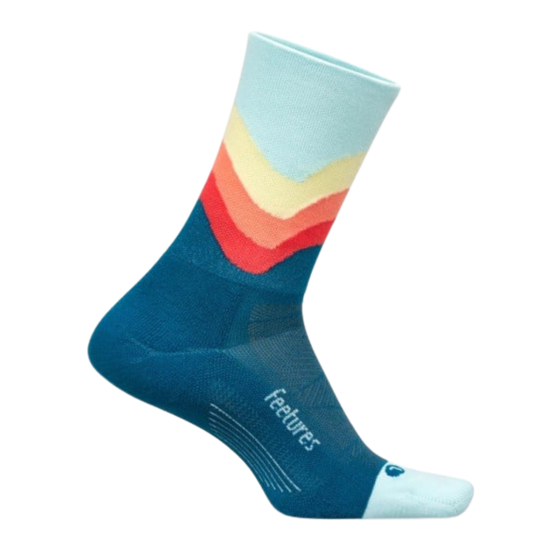 Buy Feetures Compression Crew Socks For Running | Aid Station